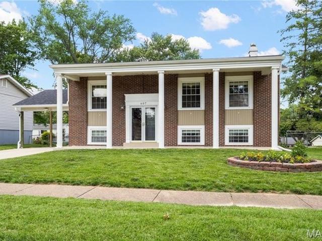 407 Palermo Dr, Ballwin, MO 63021