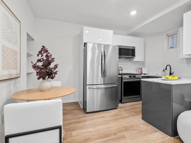 407 Park Ave, Weehawken, NJ 07086 | MLS #260002 | Compass