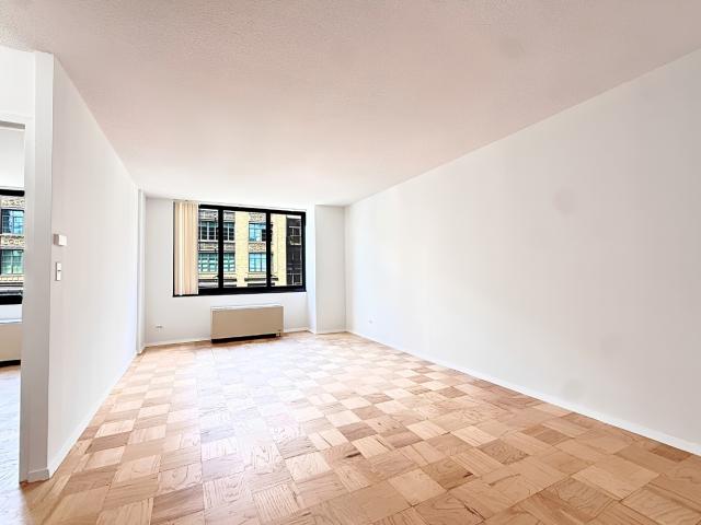 407 Park Avenue South, New York, NY