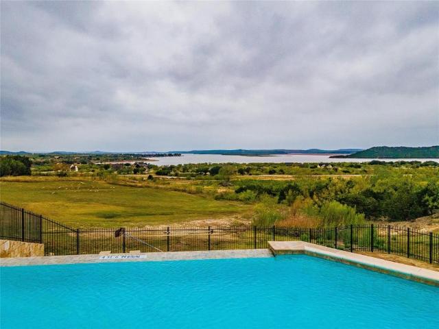 407 Park Hills Blvd, Graford, TX 76449 | MLS #20776