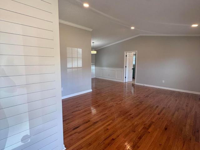 407 Quail Run Road