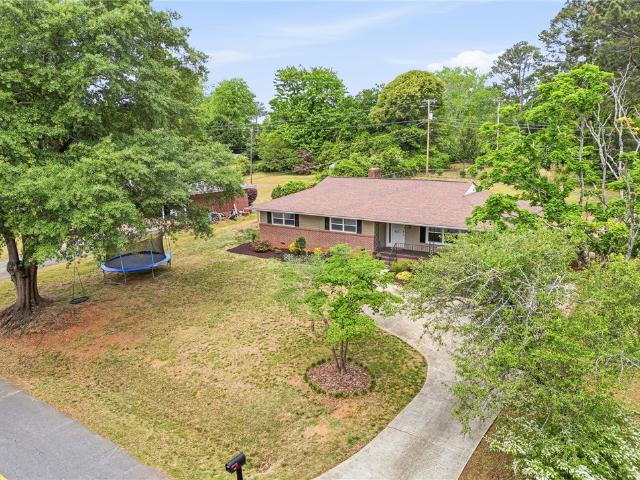 407 Ravenal Road
