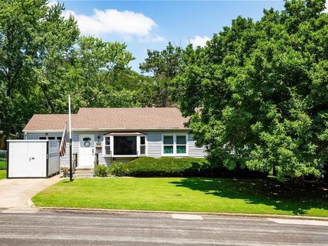 407 W North St, Warrensburg, MO 64093