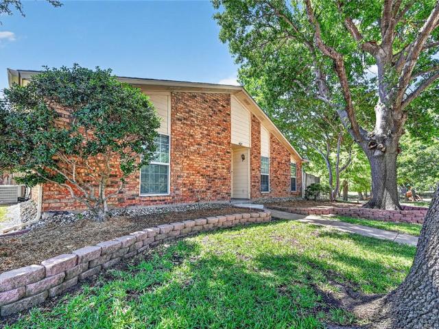 407 Woodhurst Drive