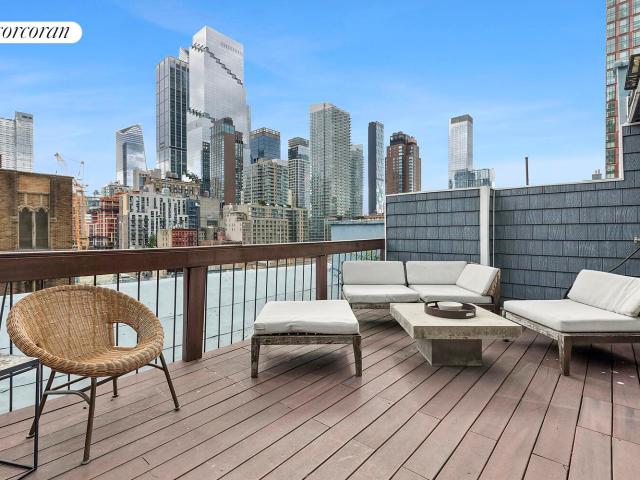 407 West 40th Street, New York, NY