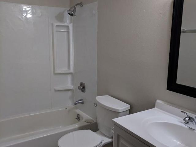 407 West Fir Avenue 2 Bedroom Apartment for Rent at 407 W Fir Ave, Fergus Falls, MN 56537