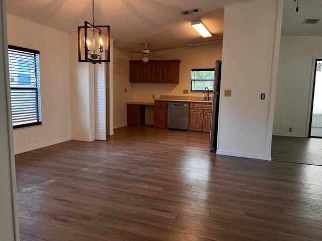 407 Whisper Oaks Dr Unit 407, Plant City, FL 33565