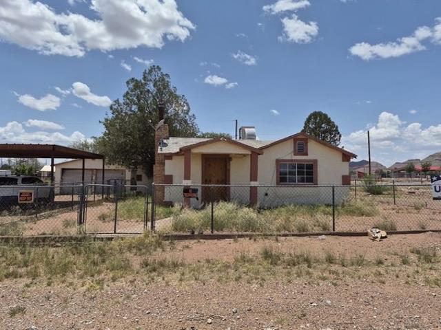 407 Travis St, Van Horn, TX 79855