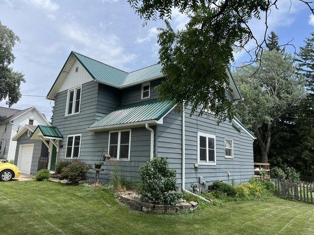 407 Union St, Fayette, IA 52142