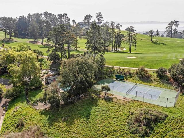 407 Vista Heights Rd