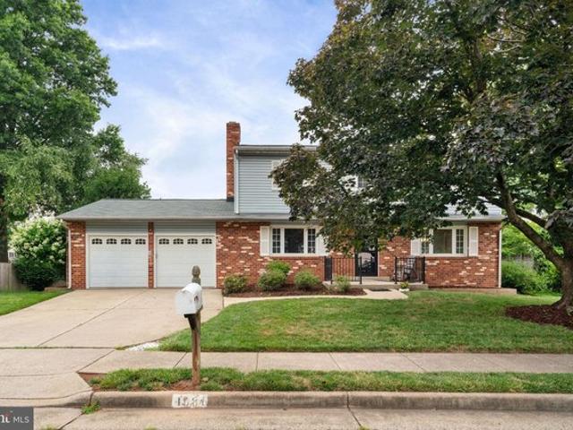 4084 Braxton Rd, Chantilly, VA 20151
