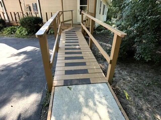 4084 Hartman Road