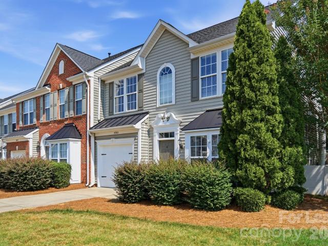 4084 Holly Villa Circle