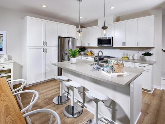 4084 Spring Ln, Corona, CA 92883