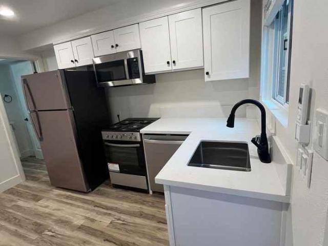 4084 4090 Kansas Street Studio Apartment for Rent at 4084 Kansas St, San Diego, CA 92104 North Park