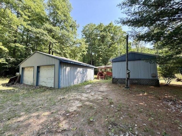 4085 Leckrone Rd, Brethren, MI 49619