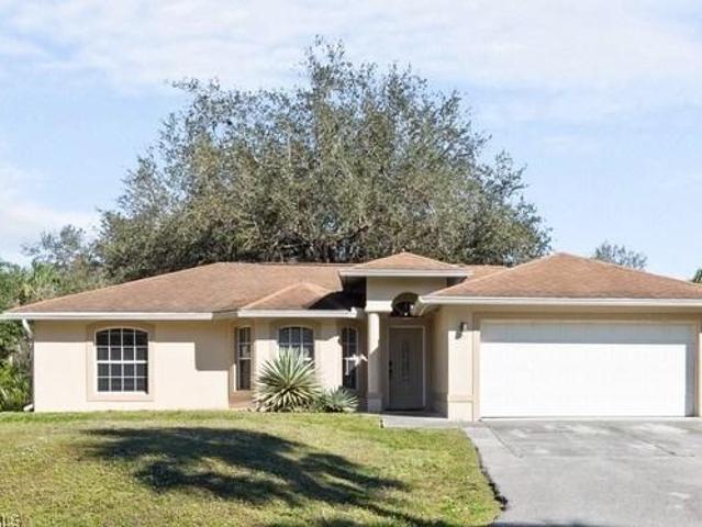 4085 24th Ave SE, Naples, FL 34117