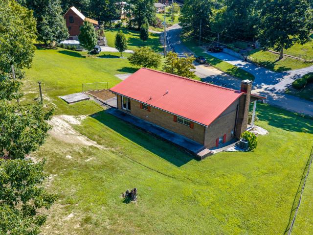 4086 White Wood Circle