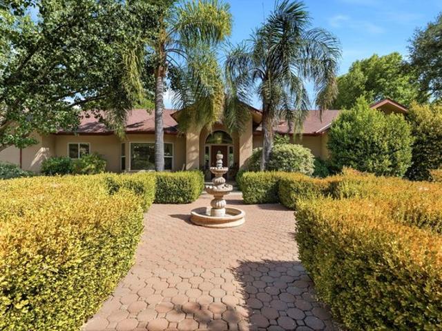 40872 Ferndale Dr, Three Rivers, CA 93271