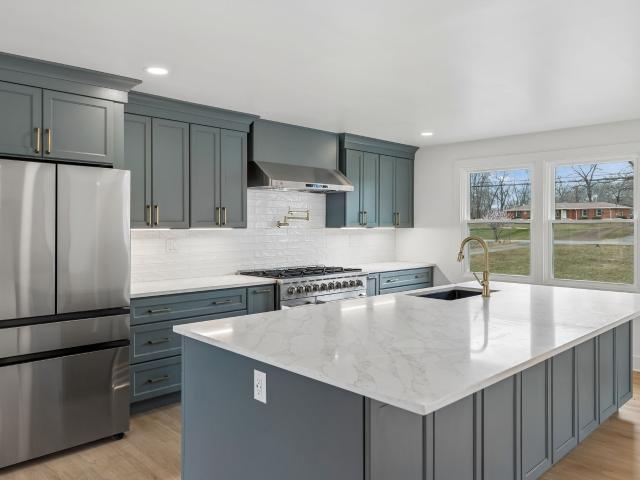 4080 Hunters Point Pike