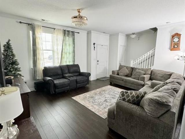 4080 Trenwith LN