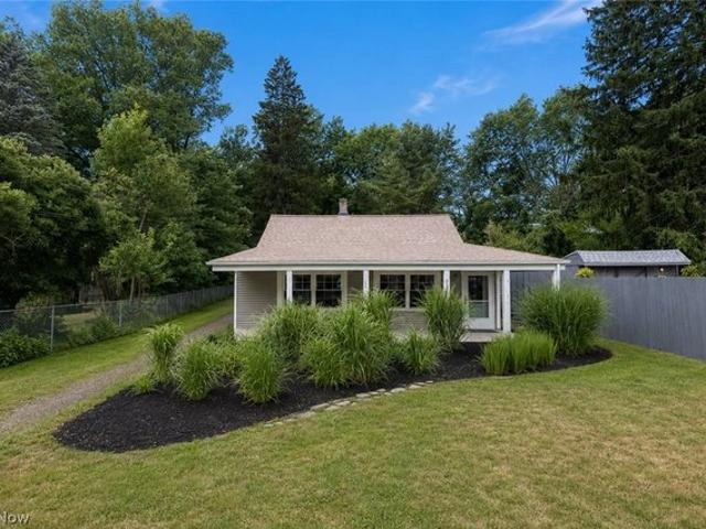 4080 W 229th St, Fairview Park, OH 44126