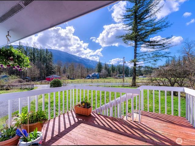 40815 Dorman Rd, Gold Bar, WA 98251 | MLS #2495