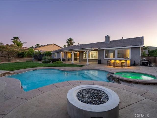 40816 Los Amores Ct, Palmdale, CA 93551