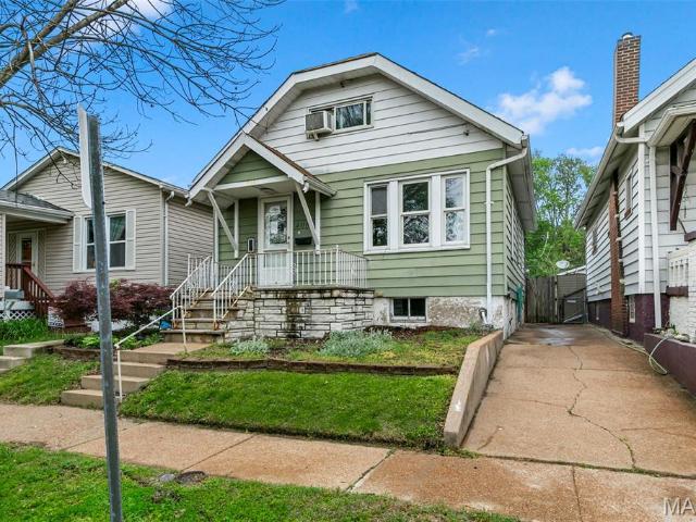 4081 Burgen Ave, St. Louis, MO 63116 | MLS #26022 | Compass