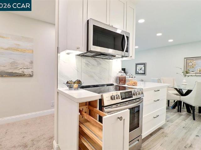4081 Clayton Rd 239