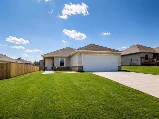 4081 Kings River Trl, Bauxite, AR 72011