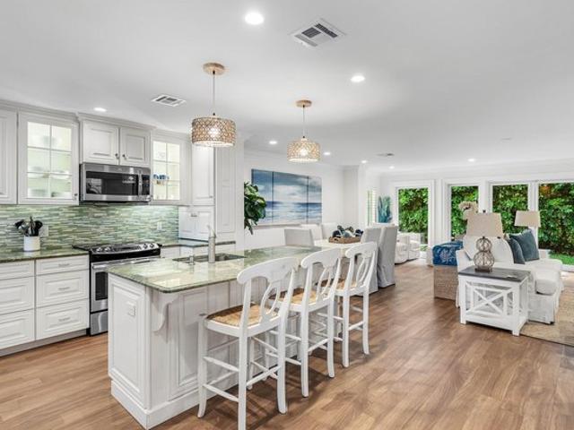 4081 Kittiwake Ct, Boynton Beach, FL 33436