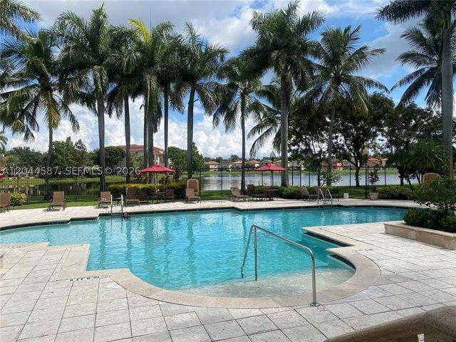 4081 San Marino Blvd Apt 303, West Palm Beach, FL 33409