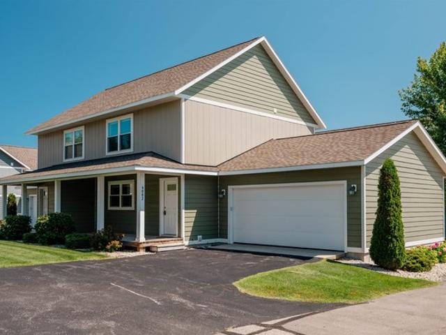 4082 Haverhill Ct, Traverse City, MI 49684