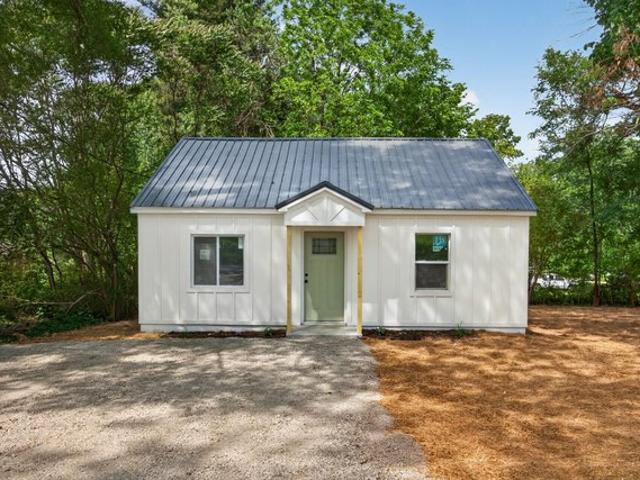 408 3rd Ave N, Baxter, TN 38544