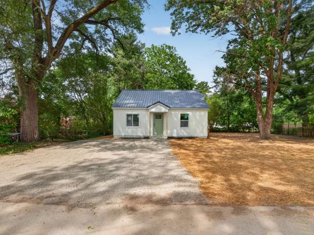 408 3rd Ave N