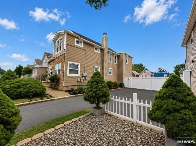 408 410 Forest St, Kearny, NJ 07032