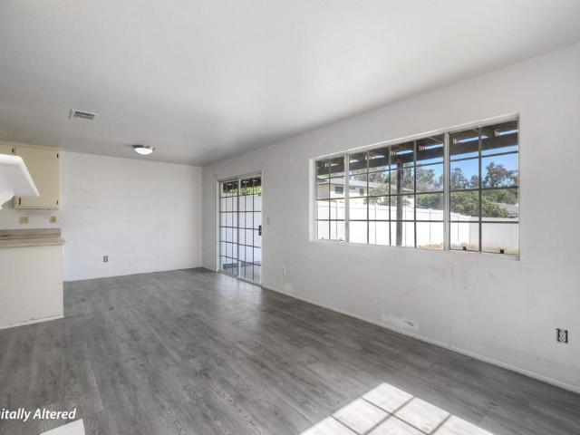 408 410 Shirley Drive