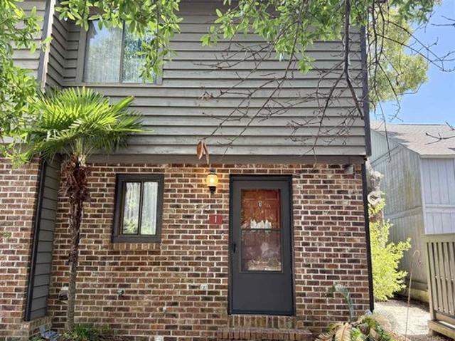 408 71st Ave N Apt 1, Myrtle Beach, SC 29572