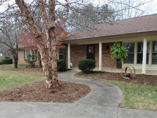 408 Colonial Drive
