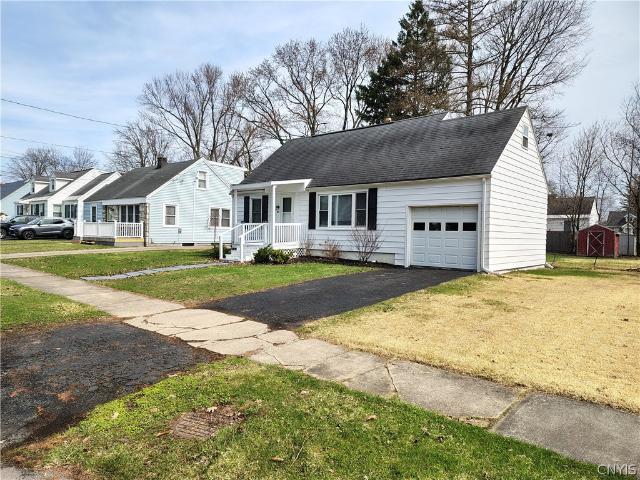 408 Coolidge Rd, Utica, NY 13502 | MLS #S1667