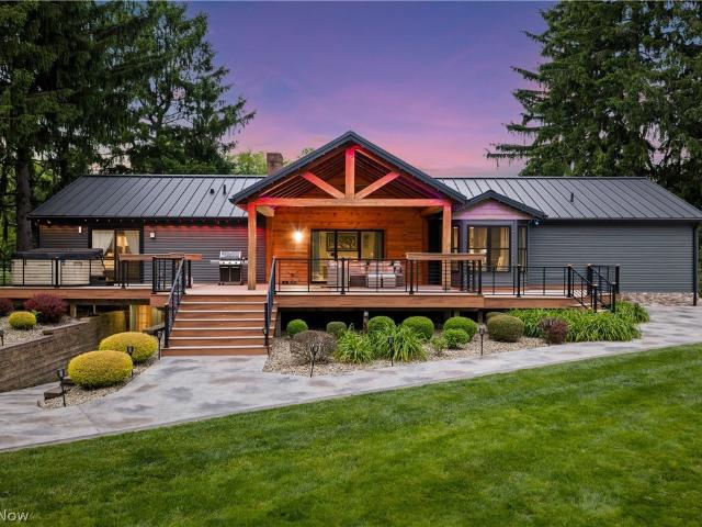 408 Center Road