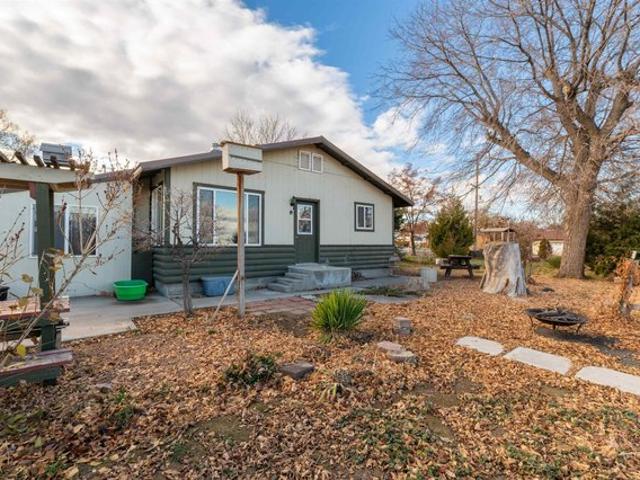 408 Clear Lakes Rd, Buhl, ID 83316