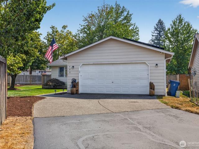 408 Amberwood Circle