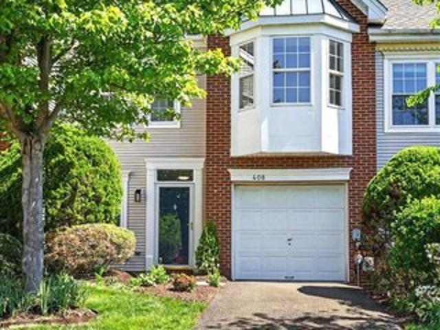408 Aqueduct Dr, North Wales, PA 19454