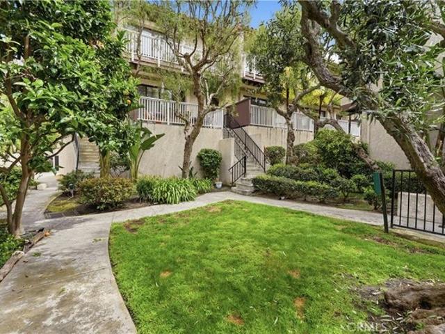408 Avenue G Unit 30, Redondo Beach, CA 90277
