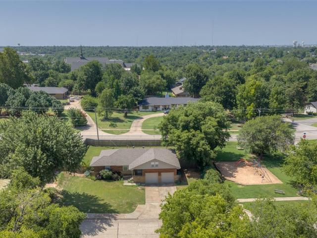 408 Benton Road