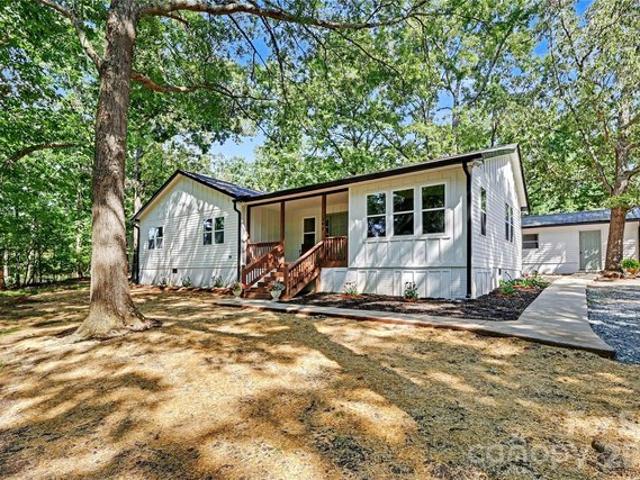 408 Birmingham Ln, Monroe, NC 28110