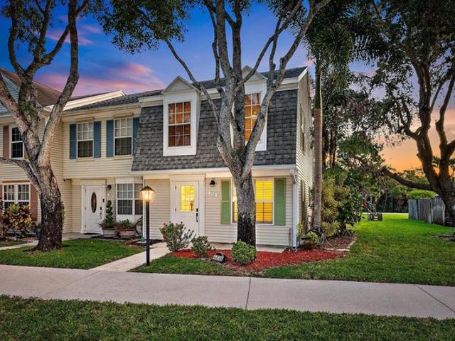 408 Georgian Park Dr, Jupiter, FL 33458