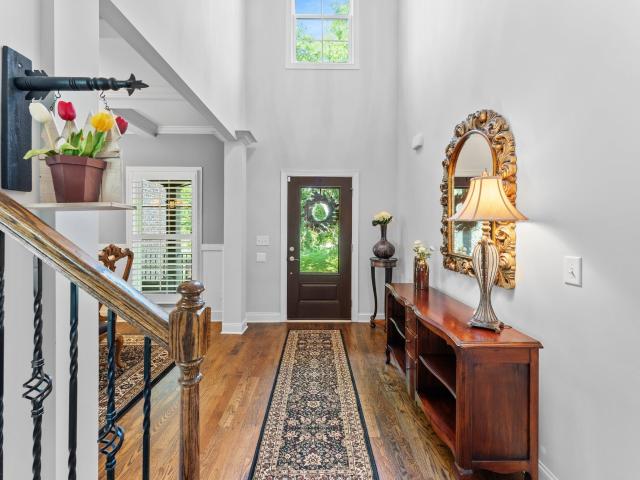 408 Glenway Cv